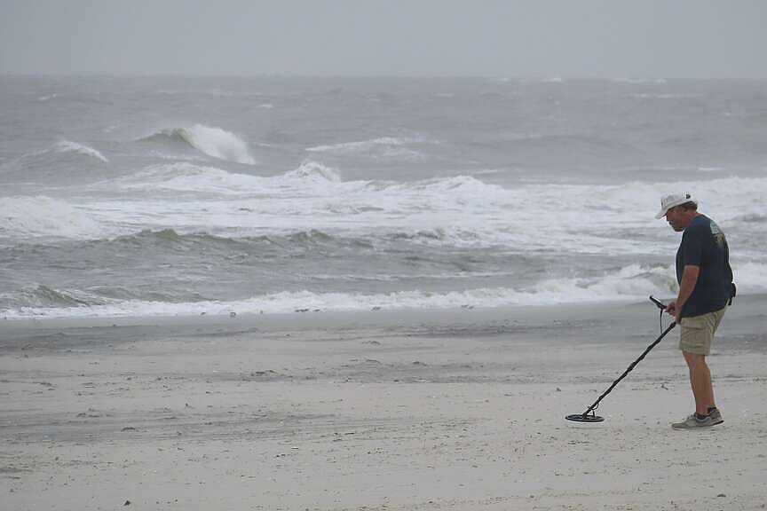 US offshore wind projects pelted with suits to end, delay progress ...