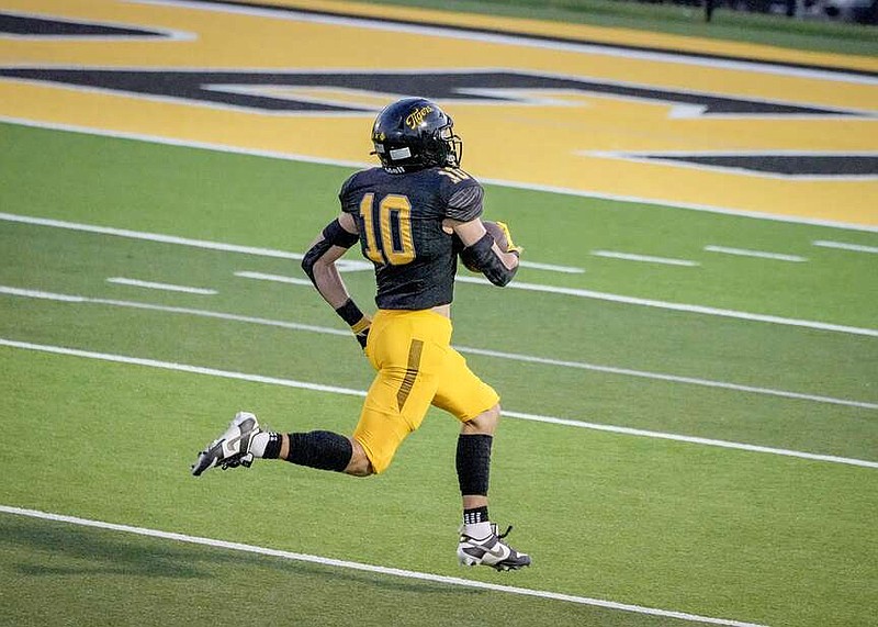 Tigers make big plays late in victory | Northwest Arkansas Democrat-Gazette