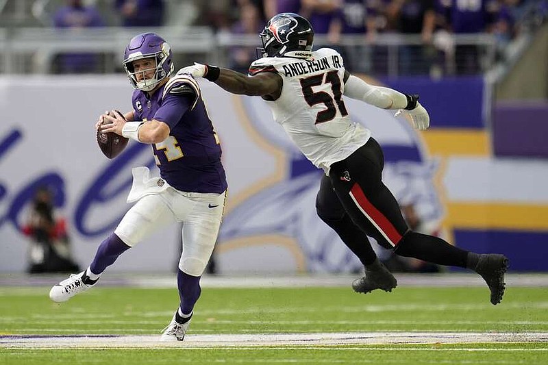 Darnold throws 4 TD’s as Vikings overwhelm Texans | Texarkana Gazette