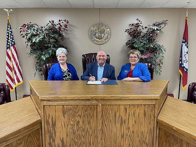 Observing Constitution Week | Pine Bluff Commercial News