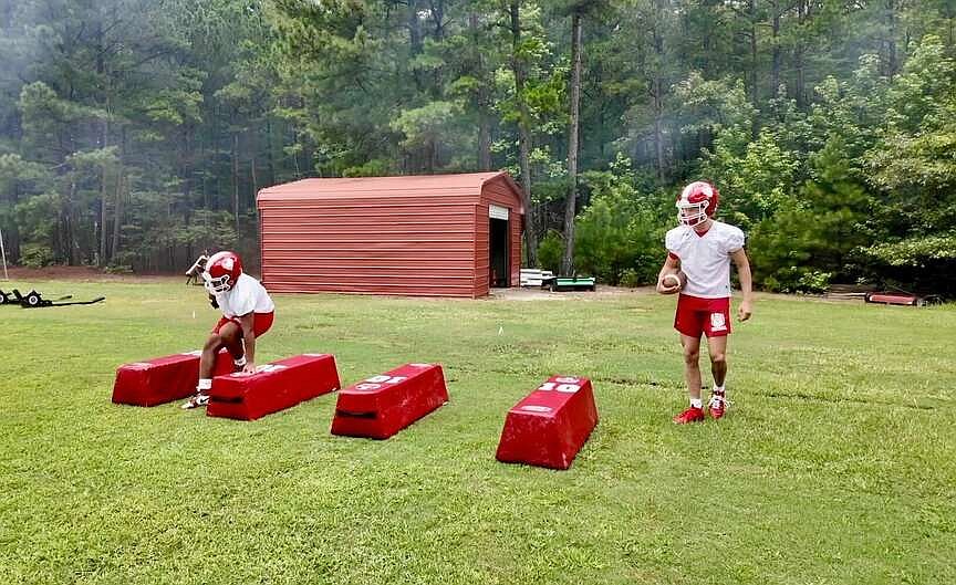 Red Devils host defending champs for homecoming | Hot Springs Sentinel ...