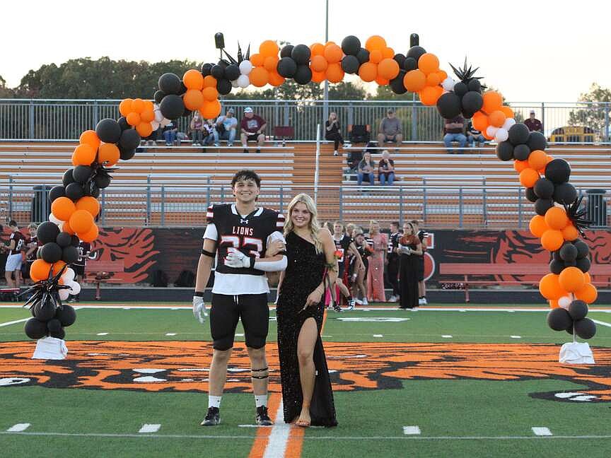 GHS crowns queen for 2024 homecoming ceremony | Westside Eagle Observer