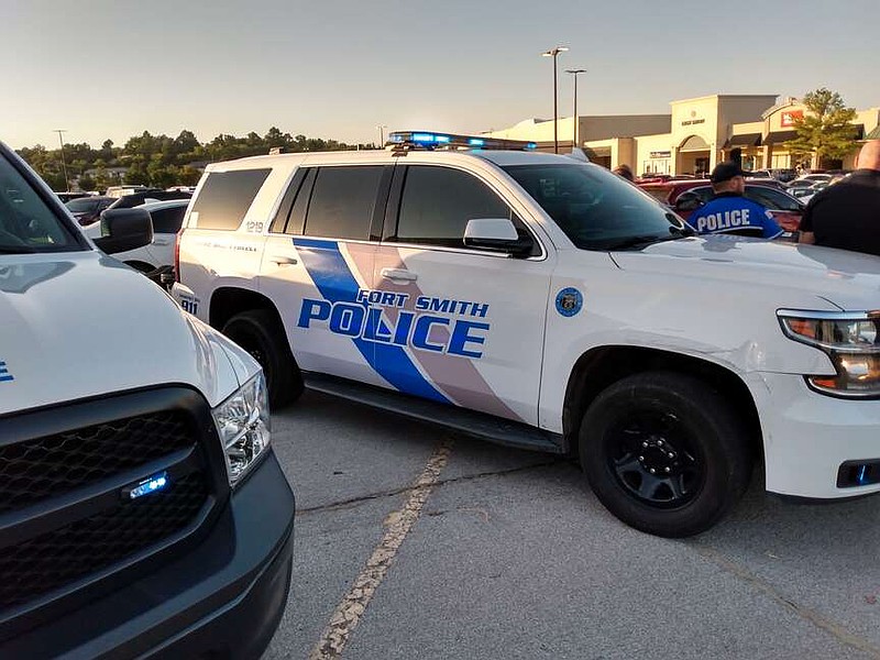 Fort Smith Police Department conducting training exercises in the 7700 block of Colony Lane ...