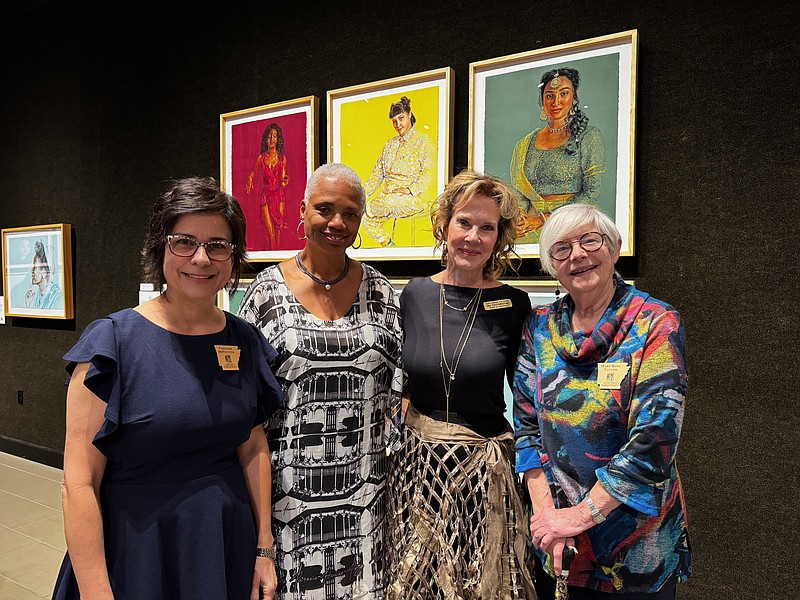 The Arkansas Committee for the National Museum of Woman in the Arts ...