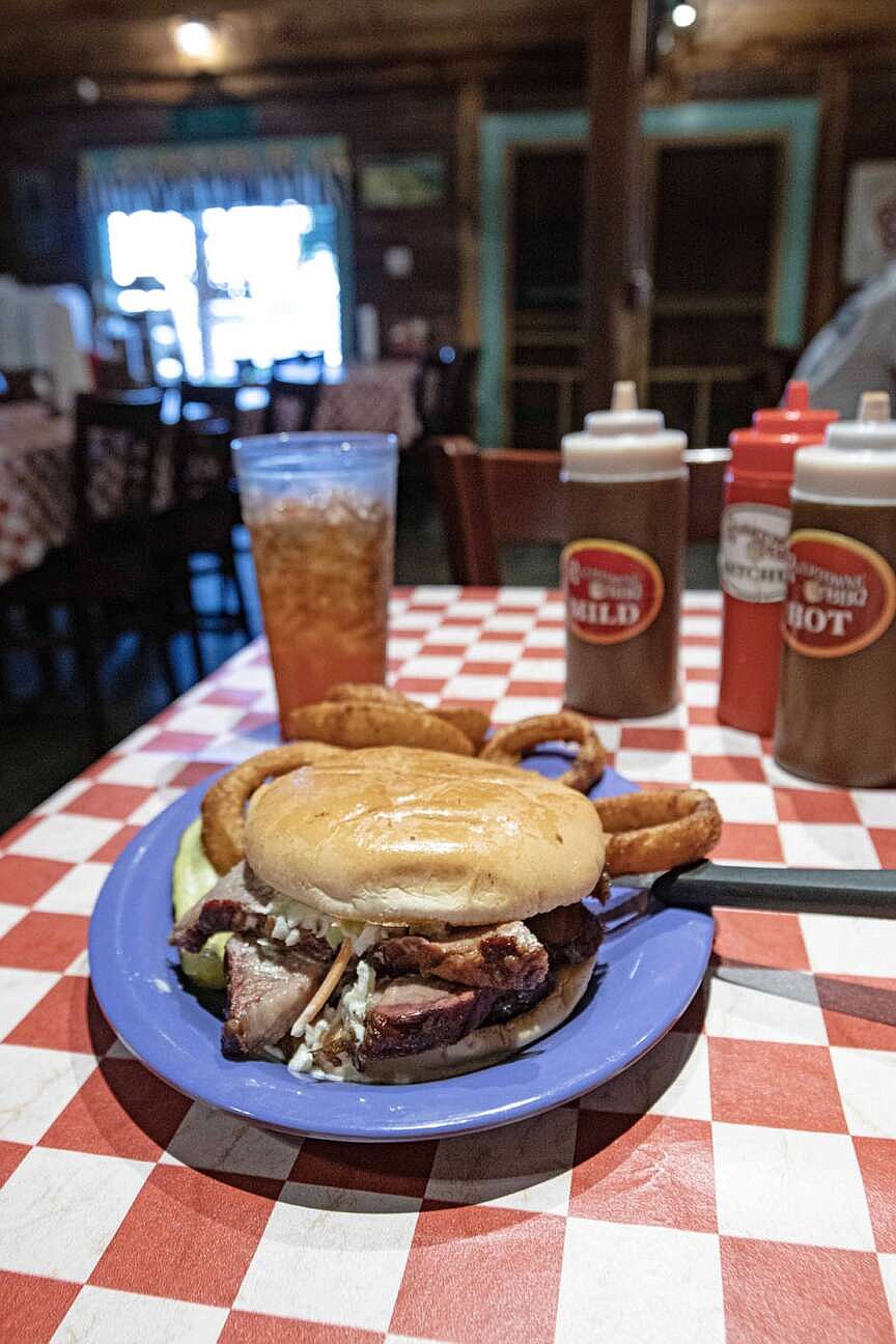 Rivertowne BBQ in Ozark ends a 24 year run as a dining destination ...