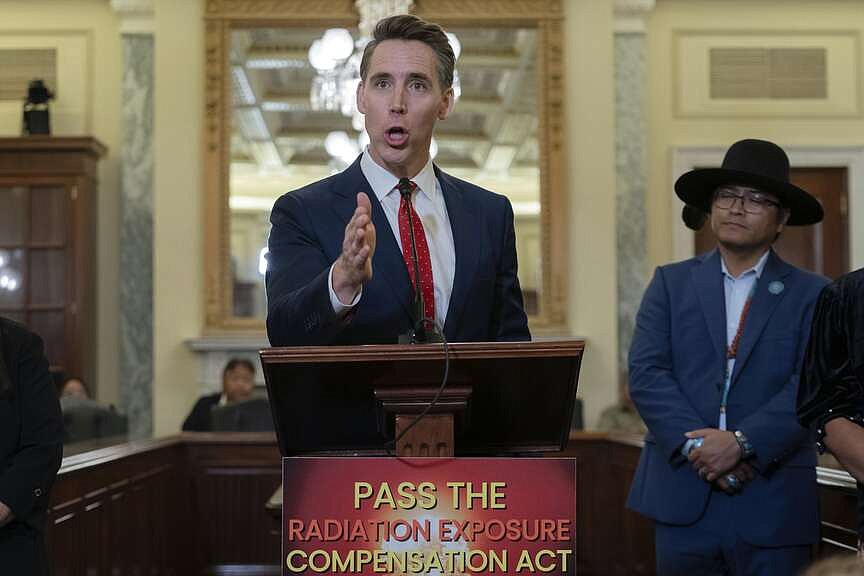Hawley wins re-election in Missouri Senate race | Fulton Sun