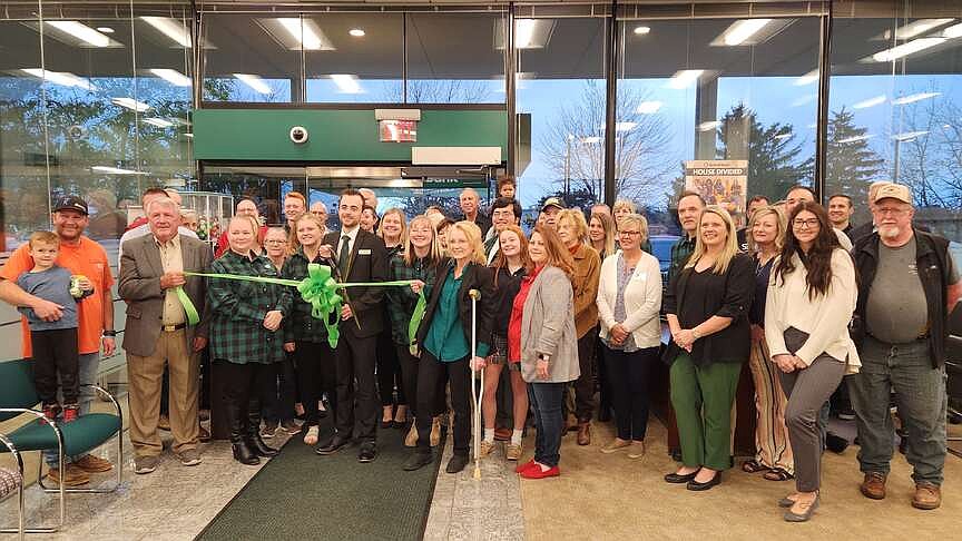 Central Bank celebrates 30 years in Holts Summit | Fulton Sun