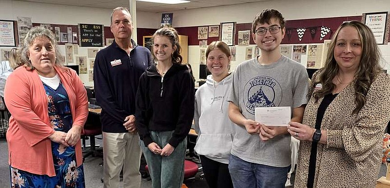 Gentry students learn the process of applying for business loans ...