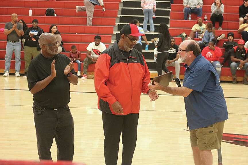 CF dedicates court to Pastor Eddie Ray Moore, Jr. | Camden News