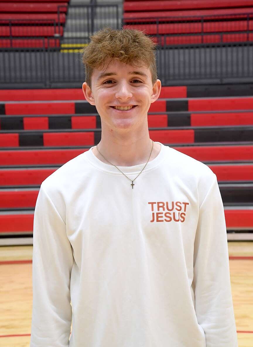 WATCH | Off the court with the Eagles’ Trent Tidwell | Hot Springs ...