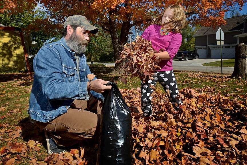 Bentonville residential leaf collection starts Monday, will run for two weeks | Northwest ...