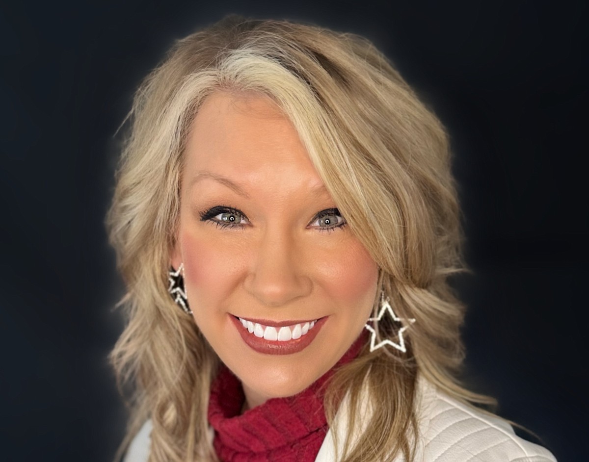 Brown recognized for 15 years with Peoples Bank | Magnolia Banner News