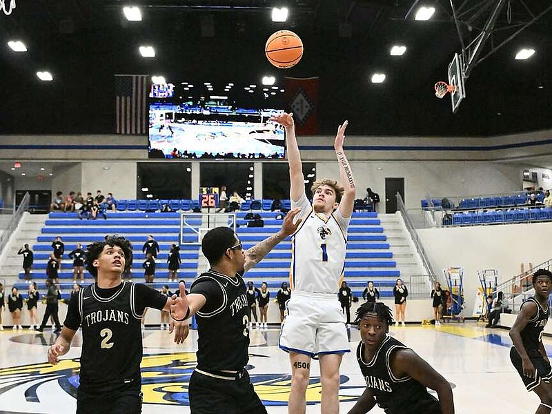 Trojans snap Jackets’ win streak | Pine Bluff Commercial News