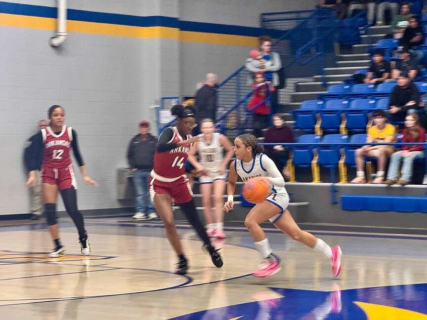 WATCH | Lakeside Lady Rams rout Texarkana Lady Razorbacks in 1st ...
