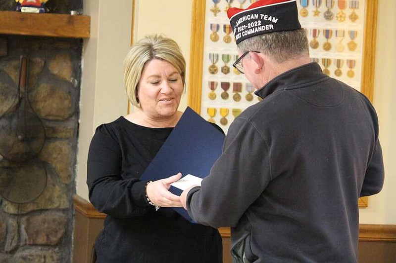 Teachers honored for bringing citizenship, patriotism to classrooms ...