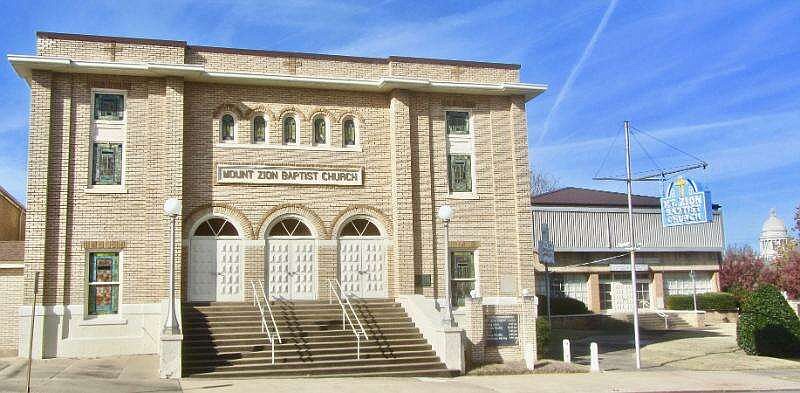 ARKANSAS SIGHTSEEING: Church Tour takes visitors to 19 houses of ...