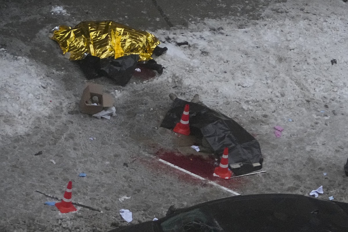 A top Russian general is killed in a Moscow bombing claimed by Ukraine ...