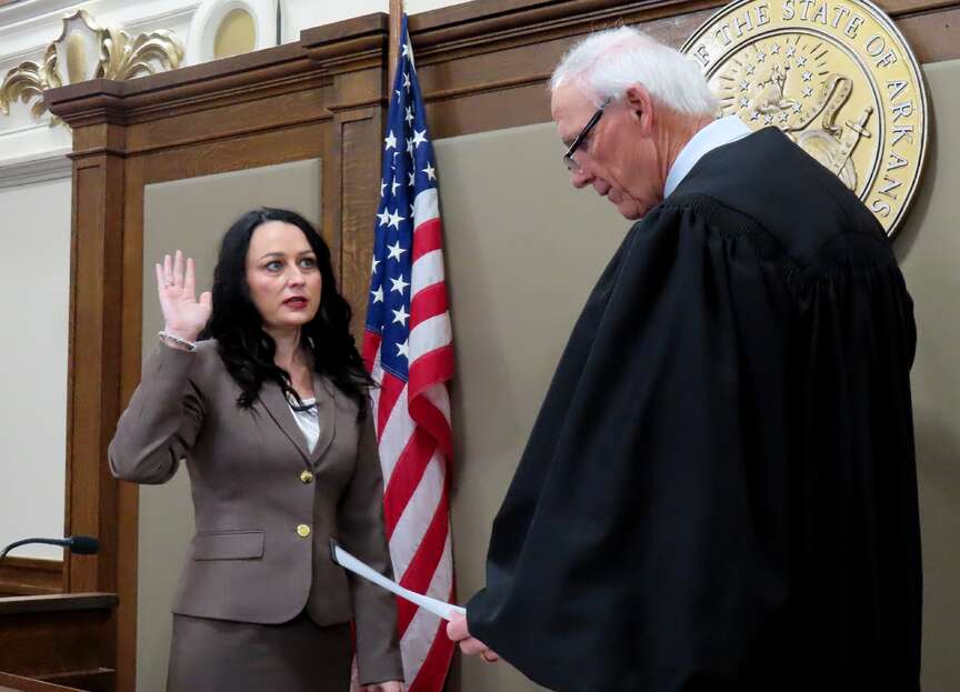Two new judges among officials sworn in Wednesday | Hot Springs ...