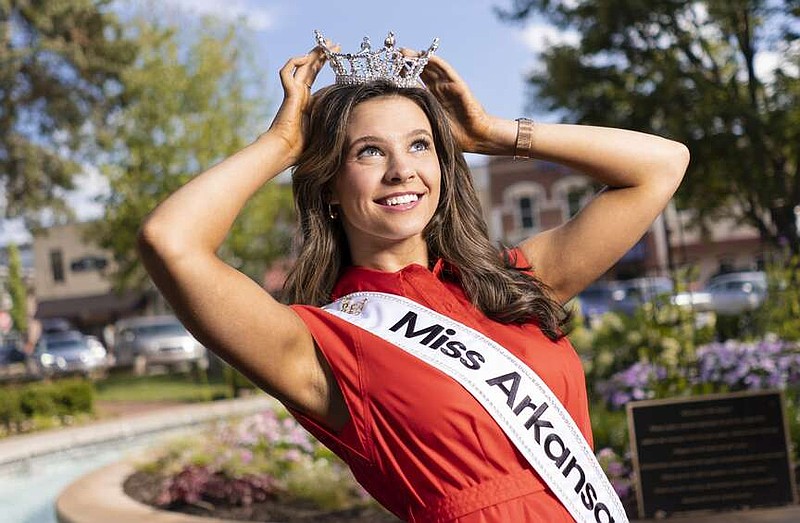 Rogers resident and Bentonville High senior takes Miss America’s Teen ...