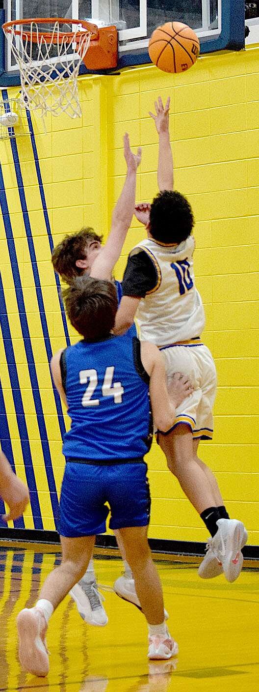 Bulldogs, Lady Bulldogs lose two to new conference rival | Westside ...