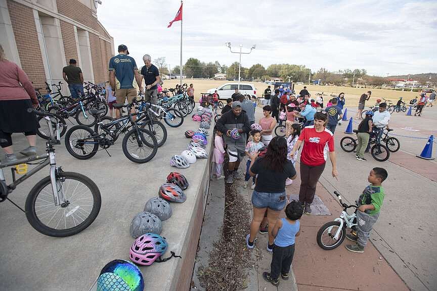 Fayetteville offers bike drop-off location in partnership with Pedal It ...