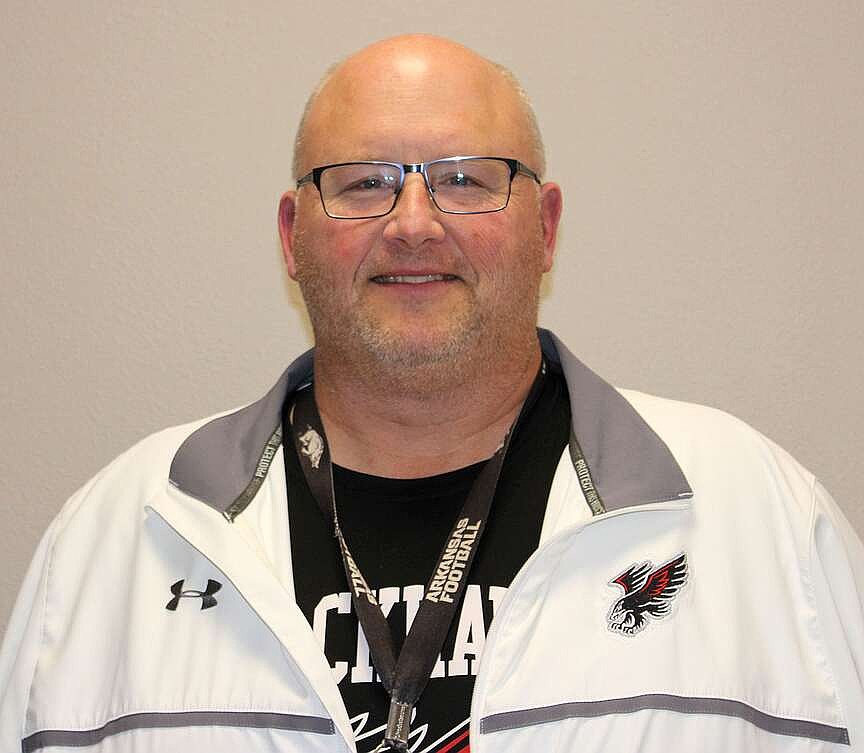Travis returns to helm of Blackhawk football | The Arkansas Democrat ...