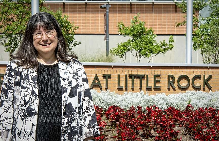 UALR chancellor receives leadership award | The Arkansas Democrat ...