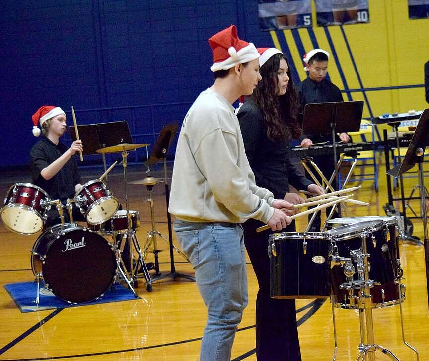 Decatur band program wows crowd during winter performance | Westside ...
