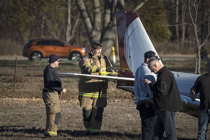 One man hurt when plane crashes near Thaden Field in Bentonville ...