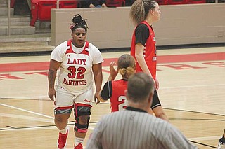 Lady Panthers get much-need victory | Magnolia Banner News