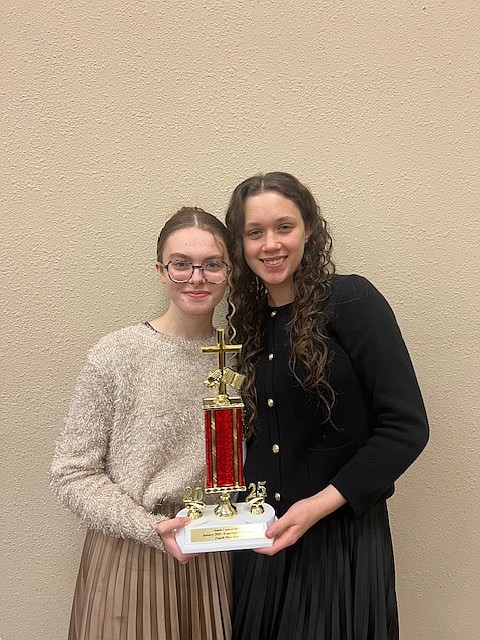 First Apostolic Church wins award at Bible quiz | Magnolia Banner News