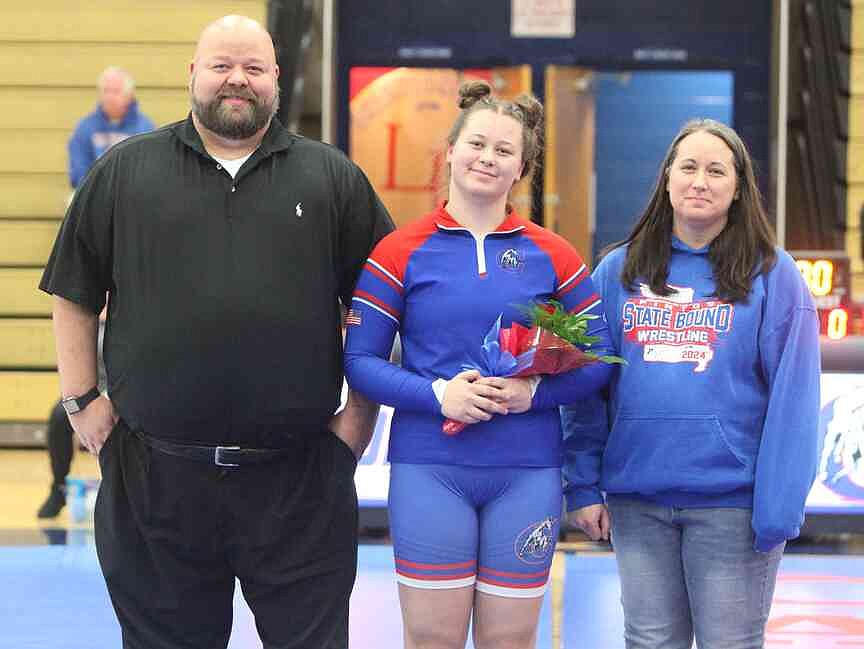 California Wrestling Puts Forth Two Solid Showings | California Democrat