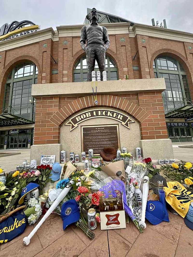 Brewers unveil uniform patch they will wear in honor of Uecker ...
