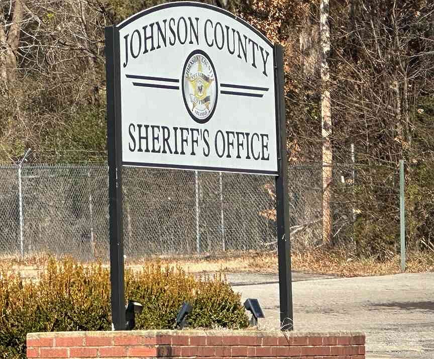 Former deputies sue Johnson County’s sheriff to clear their names | The Arkansas Democrat ...
