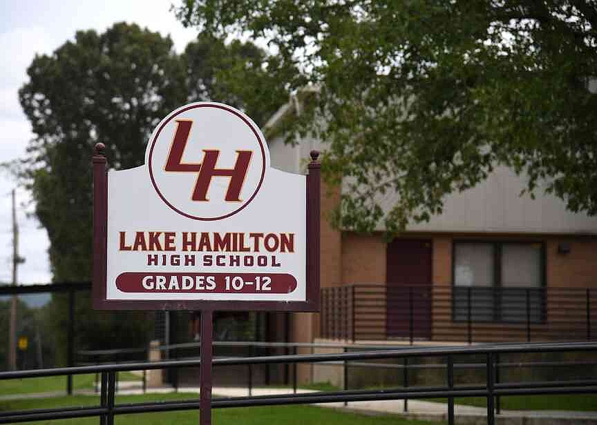 Schools close, dismiss early due to winter weather forecast | Hot ...