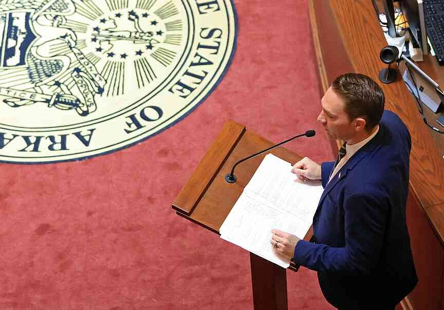 Student cellphone ban bill passes Arkansas Senate, moves to governor’s ...