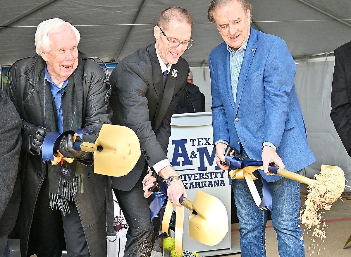 A&M-Texarkana breaks ground on RRCU Athletic Complex | Texarkana Gazette