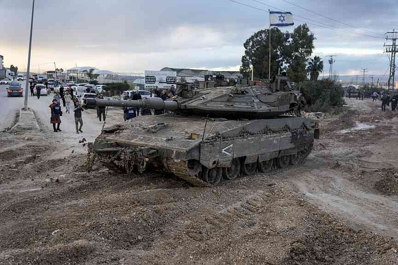 Israel sends tanks into West Bank for first time in decades | Texarkana ...