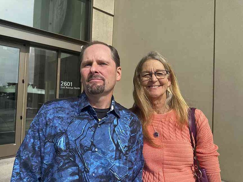 Montana man gets probation for threatening McCarthy | Jefferson City ...