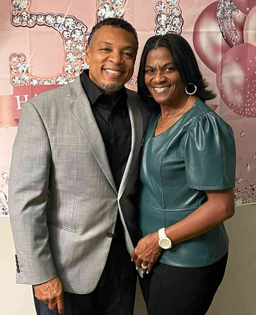 U of A alumnus Oliver Sims, wife establish scholarship endowment | Hot ...