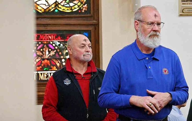 PHOTOS | Ash Wednesday | Texarkana Gazette