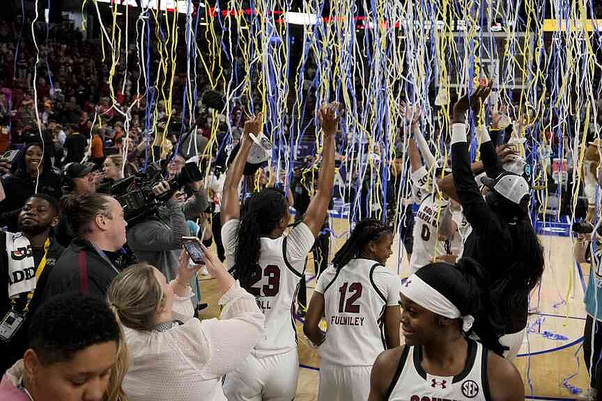 Gamecocks romp to an easy victory | Northwest Arkansas Democrat-Gazette