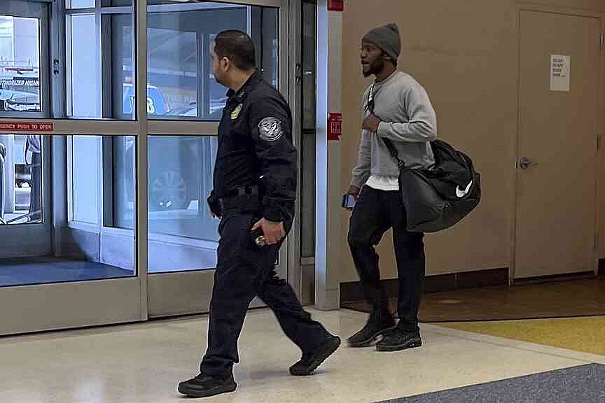 Kuwait releases US prisoners | The Arkansas Democrat-Gazette - Arkansas ...