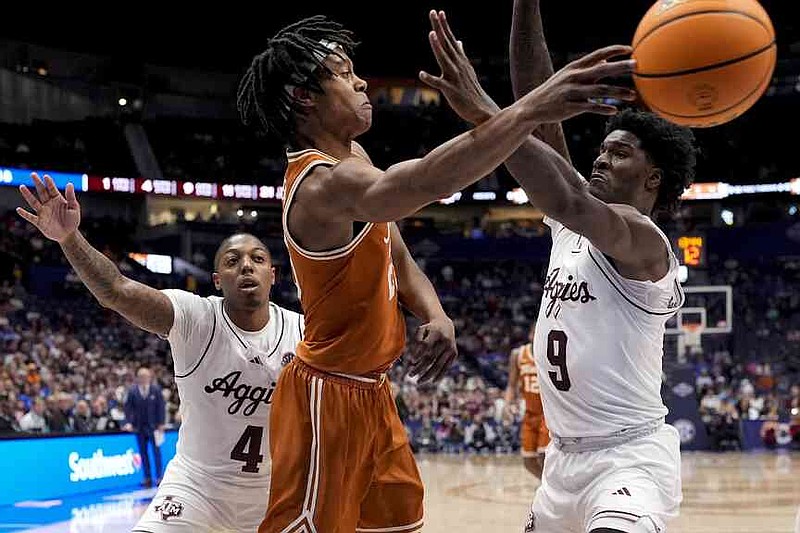 Texas outlasts Texas A&M in double OT at SEC Tourney | Texarkana Gazette