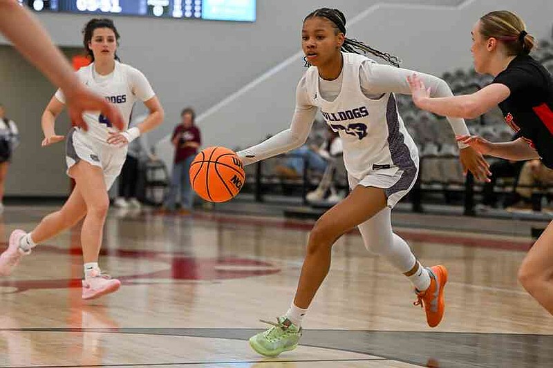 Fayetteville's Coachman shows growth, leads Bulldogs to final | The ...