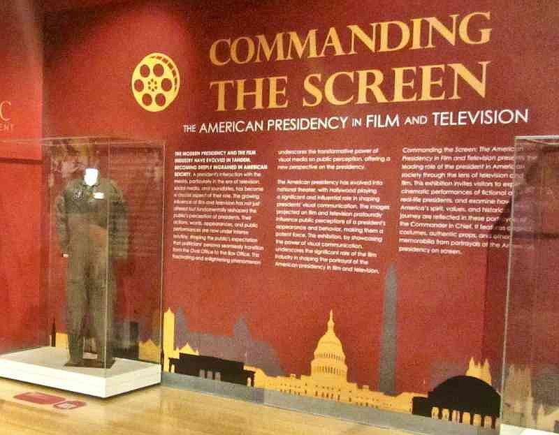 ARKANSAS SIGHTSEEING: Clinton Center’s exhibit ‘Commanding the Screen ...