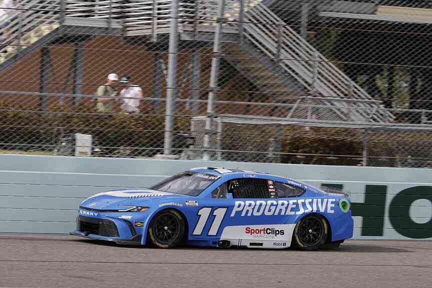 Larson wins at Homestead for a second time | The Arkansas Democrat ...