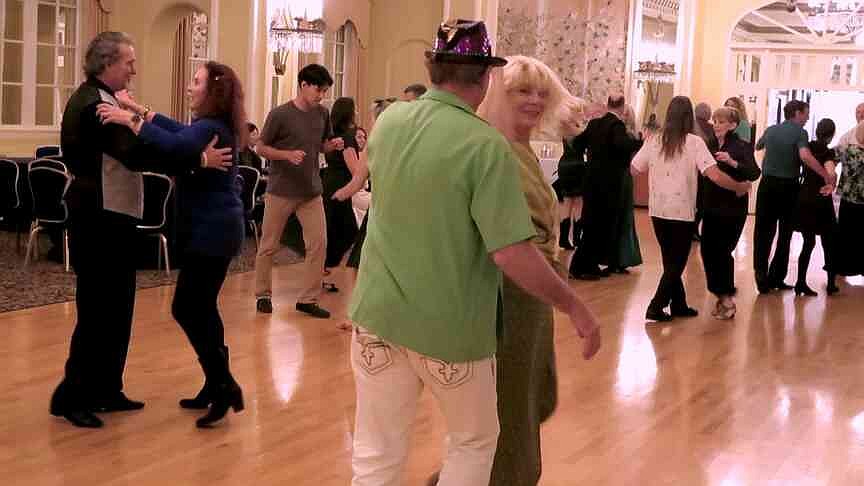 Stardust dance to feature bari saxiphoniest | Hot Springs Sentinel Record