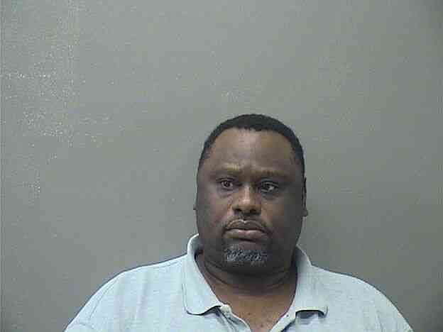 Sex offender arrested for failure to comply after exam of phone | Hot ...