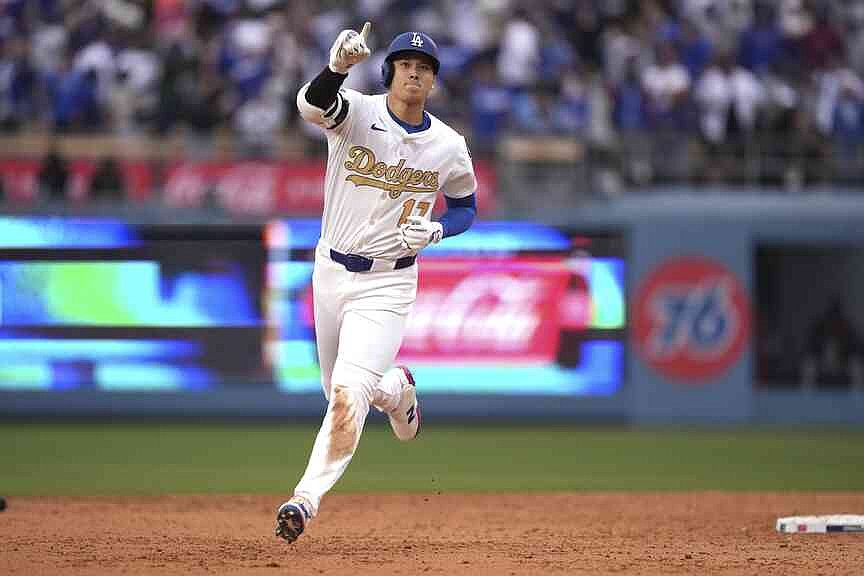 Dodgers display their 2024 rings, aim to earn more bling this season ...